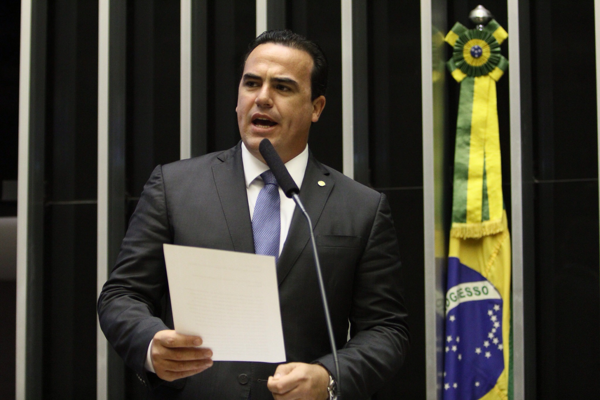 João Fernando estreia na tribuna da Câmara - Blog Edmar Lyra